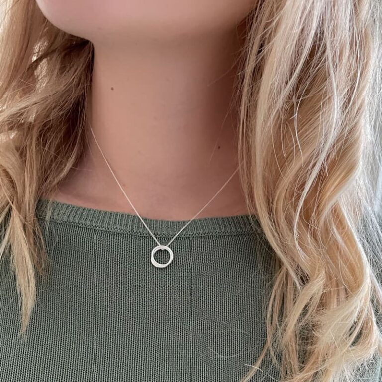 Insieme Circle Pendant Silver - Susi Cala Jewelry